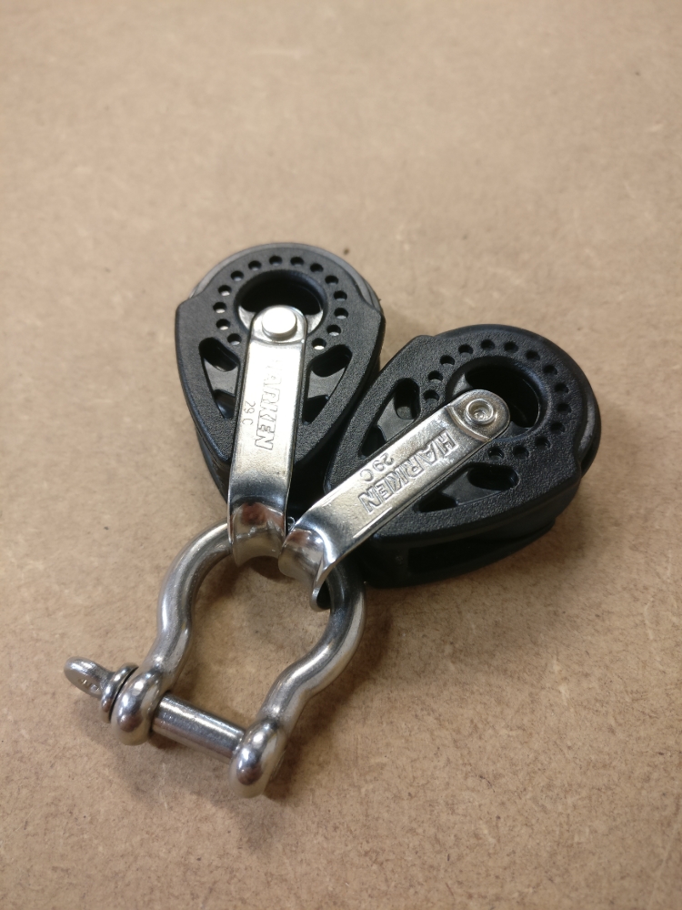 RS200 2:1 Jib Clew Blocks & Shackle - RS Sailing
